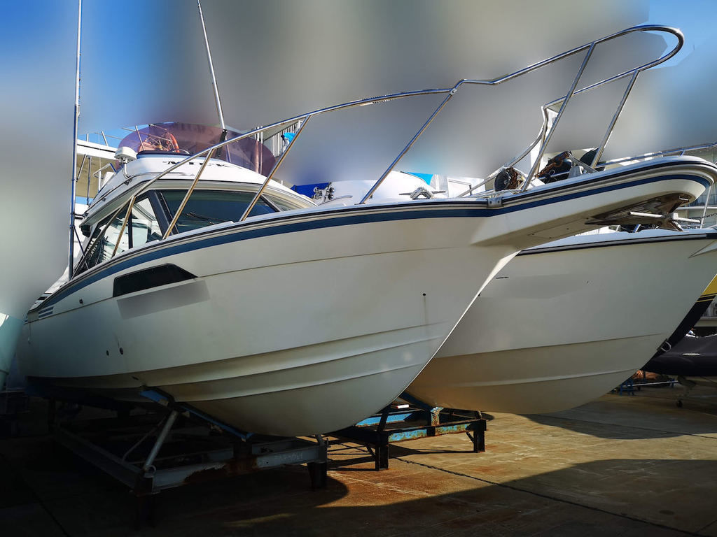 YAMAHA PC-27 (PACIFIC CRUISER 27) STERN DRIVE Used Boat for Sale in ...