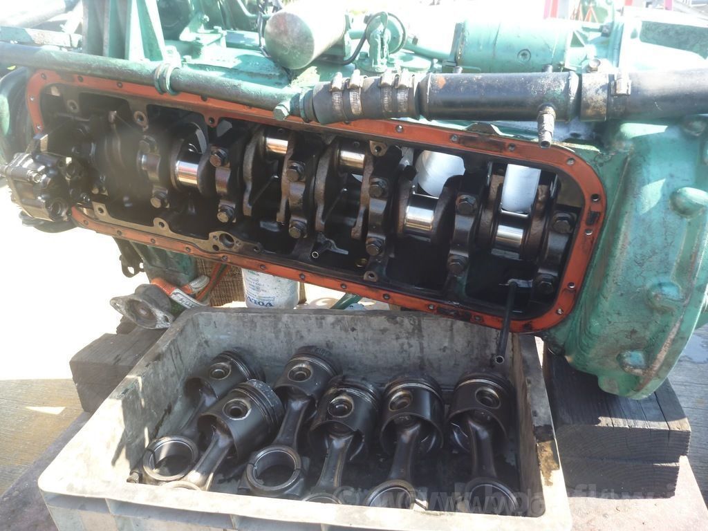 VOLVO PENTA AD41B STERN DRIVE used boat in Japan for sale | boatflow.jp