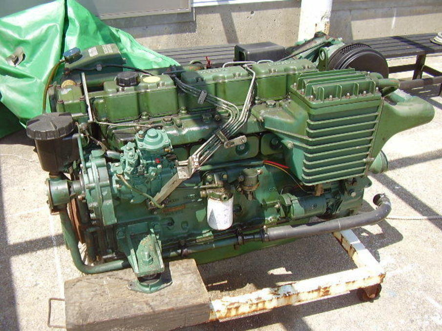 VOLVO PENTA AD41 STERN DRIVE used boat in Japan for sale