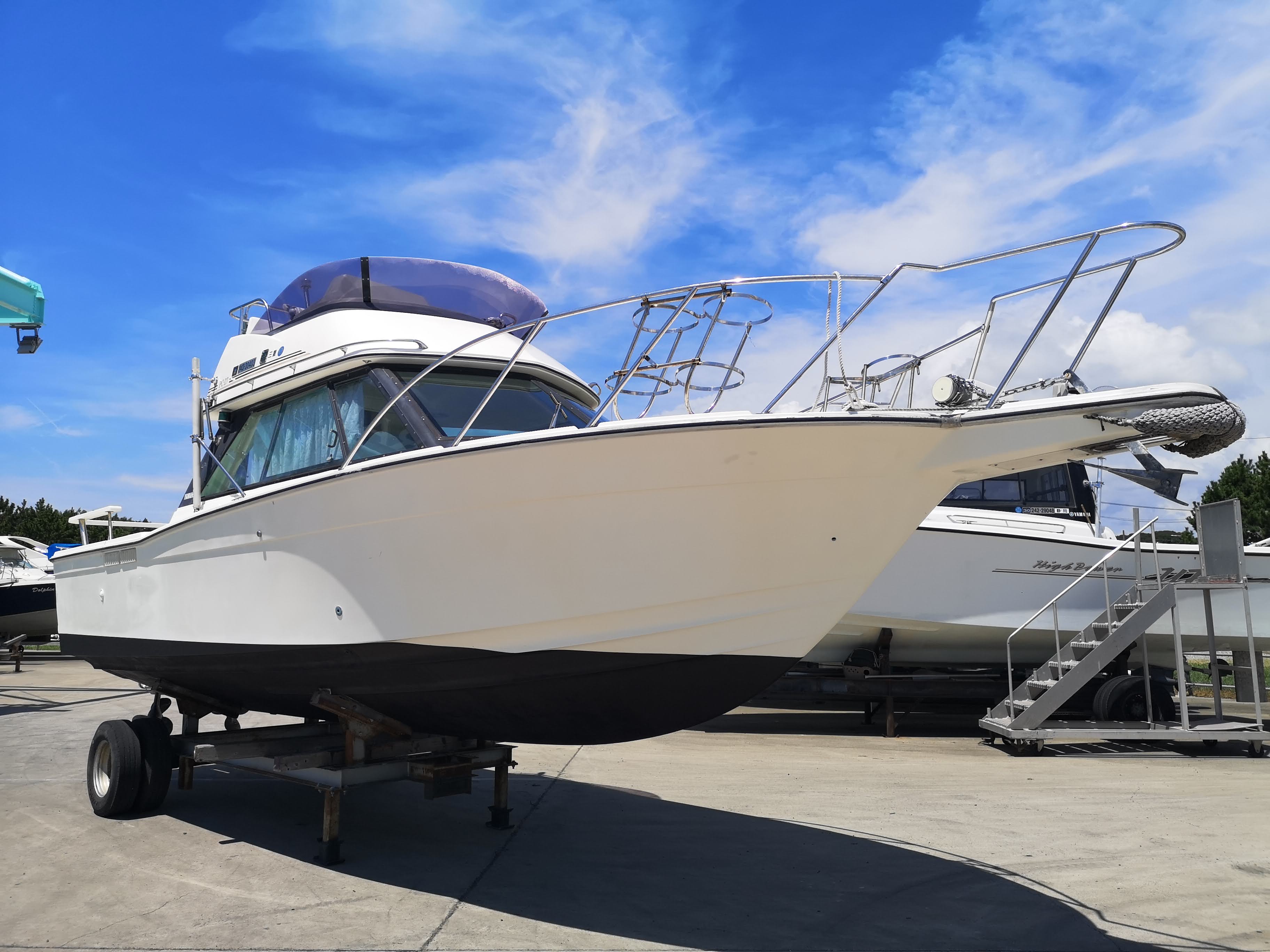 YAMAHA PC-27 II (PACIFIC CRUISER 27 II) STERN DRIVE Used Boat for Sale ...