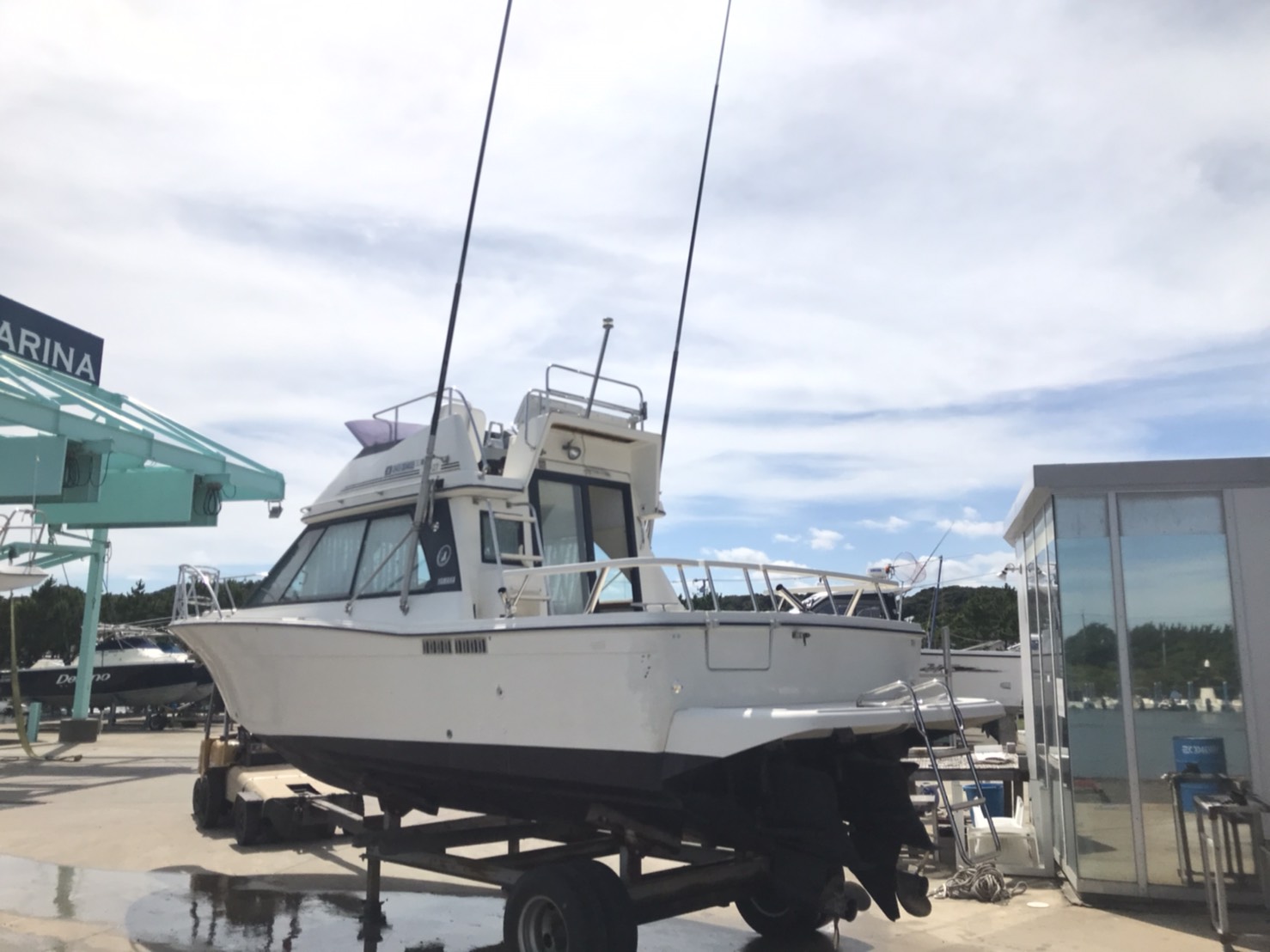 YAMAHA PC-27 II (PACIFIC CRUISER 27 II) STERN DRIVE Used Boat for Sale ...