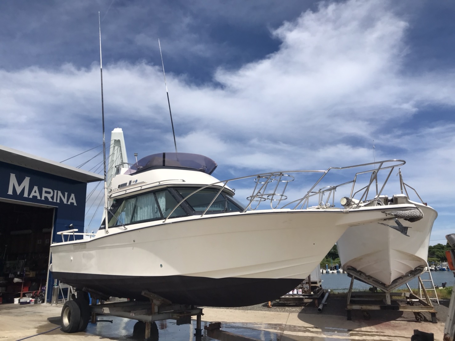 YAMAHA PC-27 II (PACIFIC CRUISER 27 II) STERN DRIVE Used Boat for Sale ...