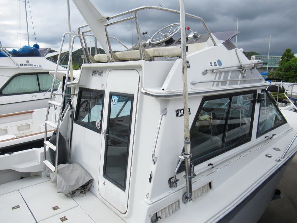 YAMAHA PC-26 (PACIFIC CRUISER 26 - AK2) STERN DRIVE used boat in Japan ...