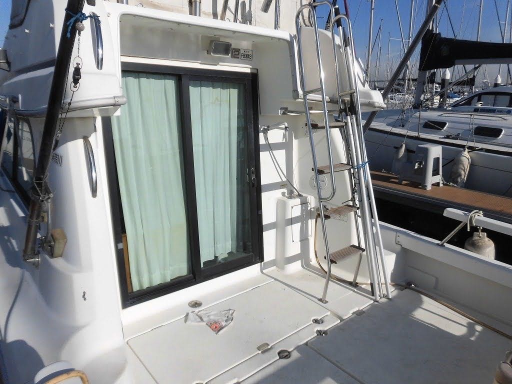 YAMAHA PC-28 (PACIFIC CRUISER 28) STERN DRIVE Used Boat for Sale in ...