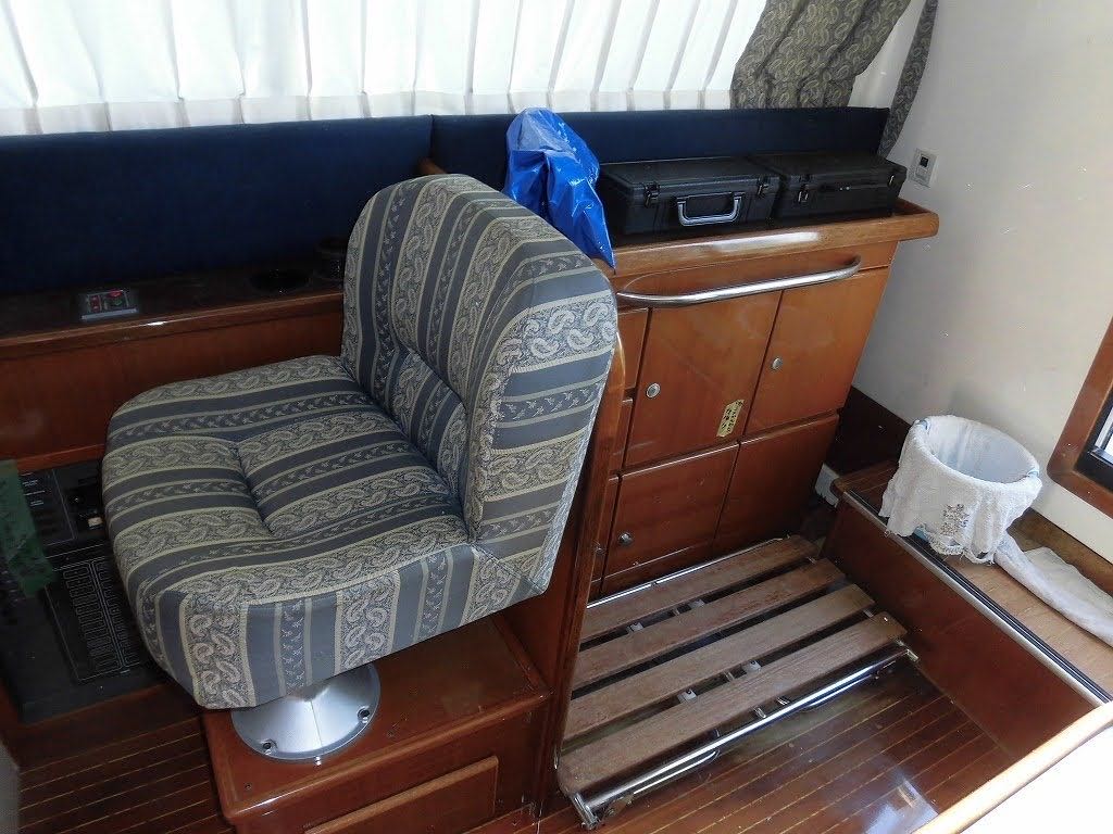 YAMAHA PC-28 (PACIFIC CRUISER 28) STERN DRIVE Used Boat for Sale in ...