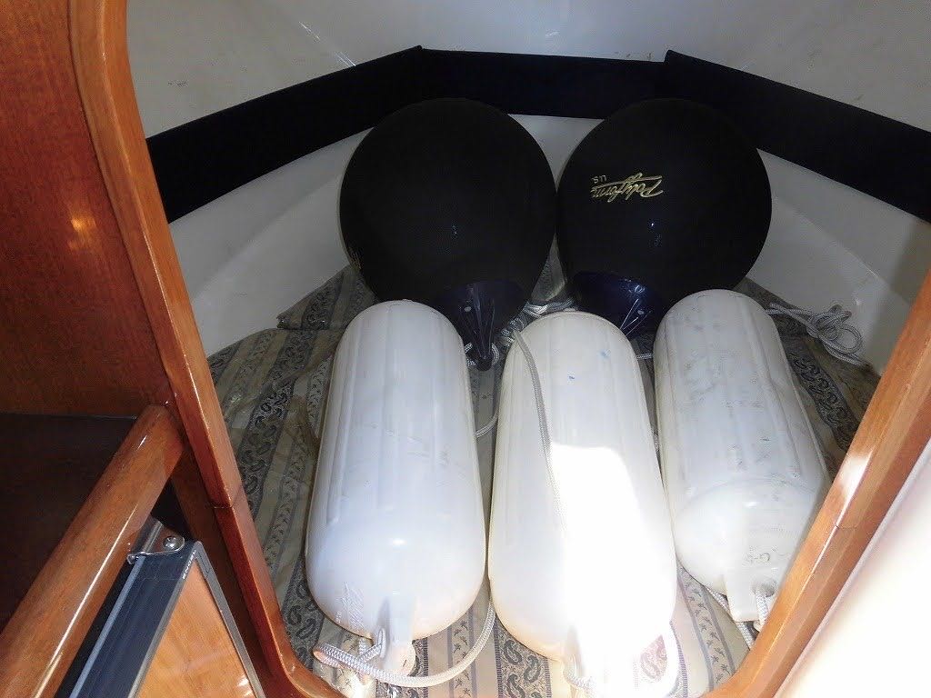 YAMAHA PC-28 (PACIFIC CRUISER 28) STERN DRIVE Used Boat for Sale in ...