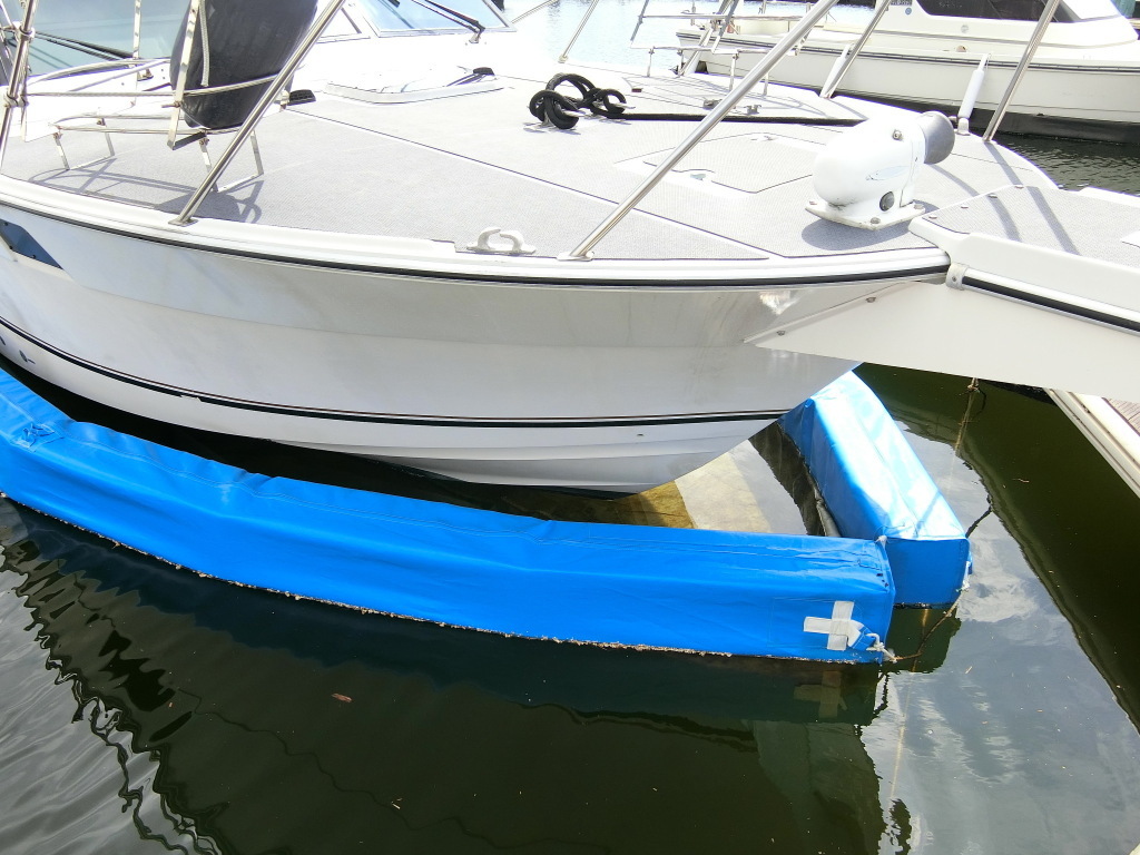 YAMAHA PC-30 (PACIFIC CRUISER 30) STERN DRIVE Used Boat for Sale in ...