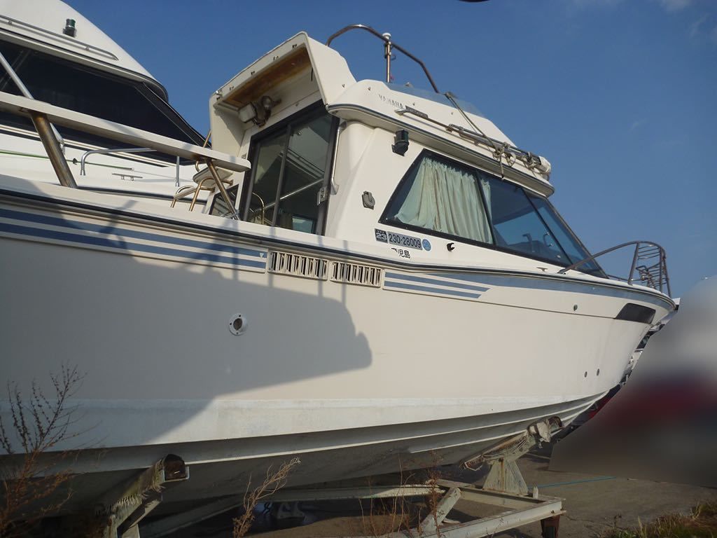 YAMAHA PC-27 (PACIFIC CRUISER 27) STERN DRIVE Used Boat for Sale in ...