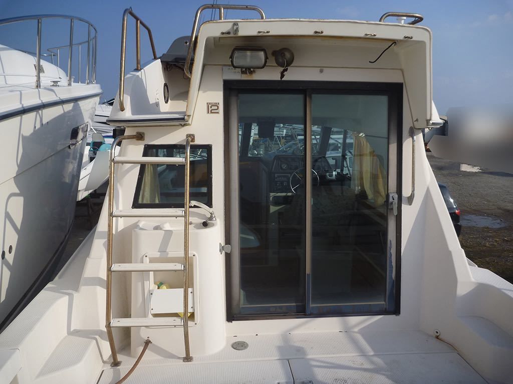 YAMAHA PC-27 (PACIFIC CRUISER 27) STERN DRIVE Used Boat for Sale in ...