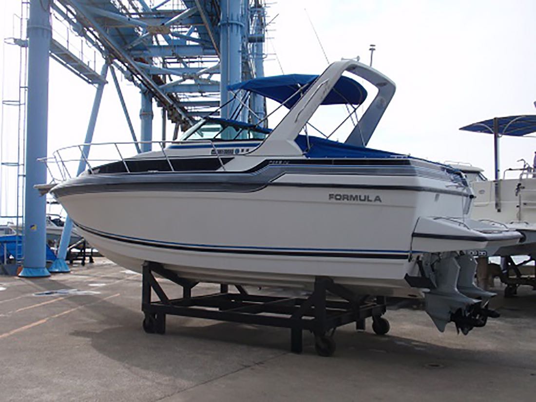THUNDERBIRD FORMULA FORMULA 26 PC STERN DRIVE used boat in Japan for ...
