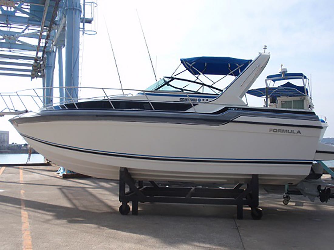THUNDERBIRD FORMULA FORMULA 26 PC STERN DRIVE used boat in Japan for ...