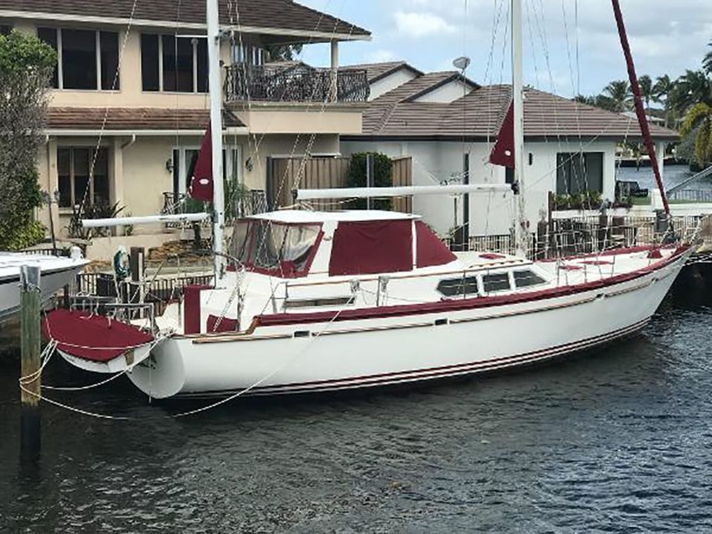 GULFSTAR 54 SAILMASTER KETCH INBOARD Used Boat for Sale in Japan ...