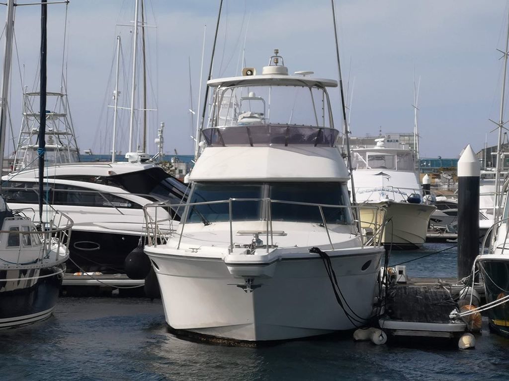 YAMAHA PC-36 (PACIFIC CRUISER 36) INBOARD Used Boat for Sale in Japan ...